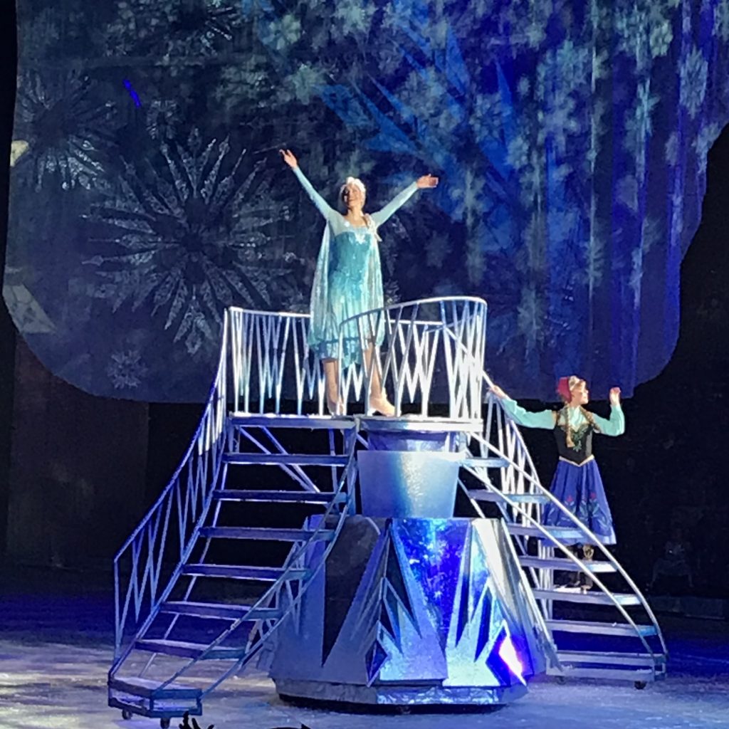 REVIEW: Frozen’s Anna & Elsa Joined by Toy Story’s Woody and Buzz at ...